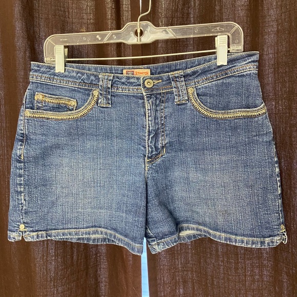 Faded Glory | Shorts | Embroidered Pocket Faded Glory Jean Shorts ...